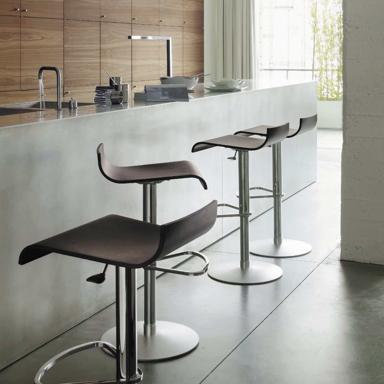 Pour une déco moderne, choisissez le tabouret de bar - Maison ...